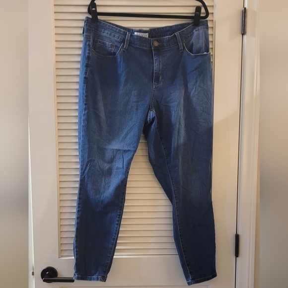 Ava & Viv | Jeans | Ava Viv Plussize Blue Denim Jeans With Functional ...